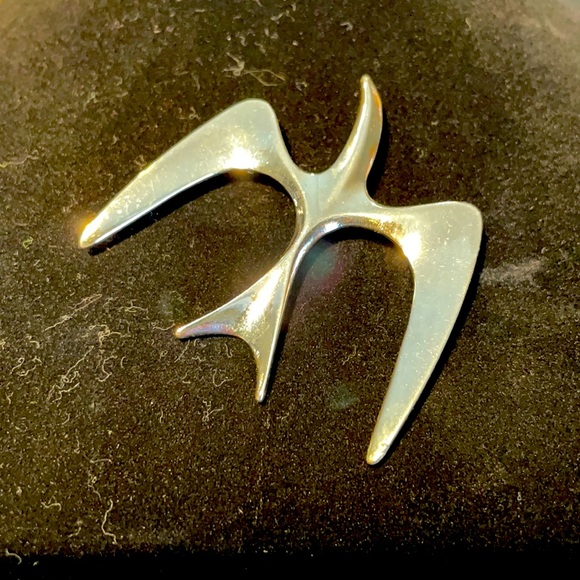 Sarah Coy | Jewelry | Sarah Coy Vintage Peace Dove Pin | Poshmark